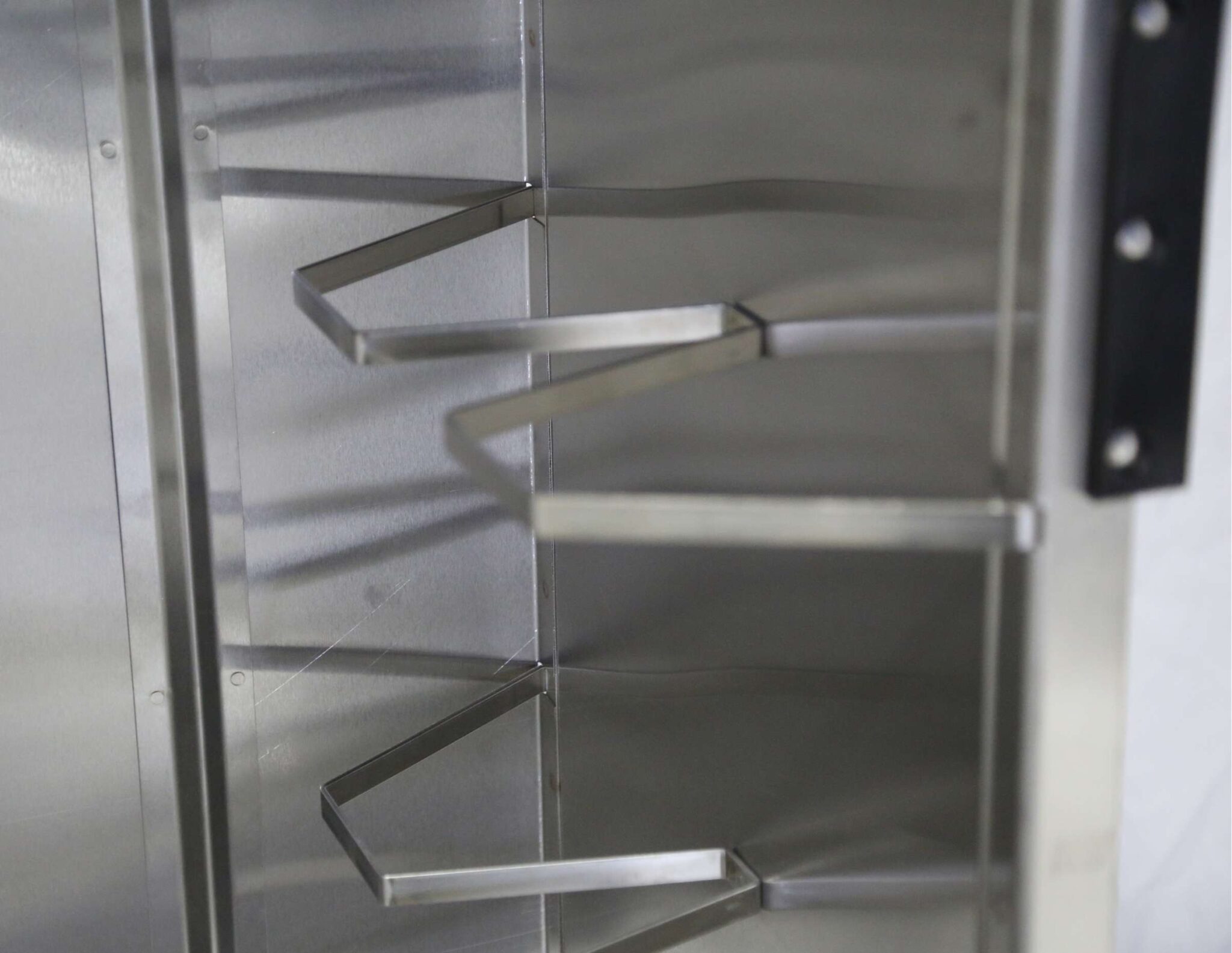 Lakeside 790 Enclosed Bussing Cart with Stainless Steel Ledge Rods for ...