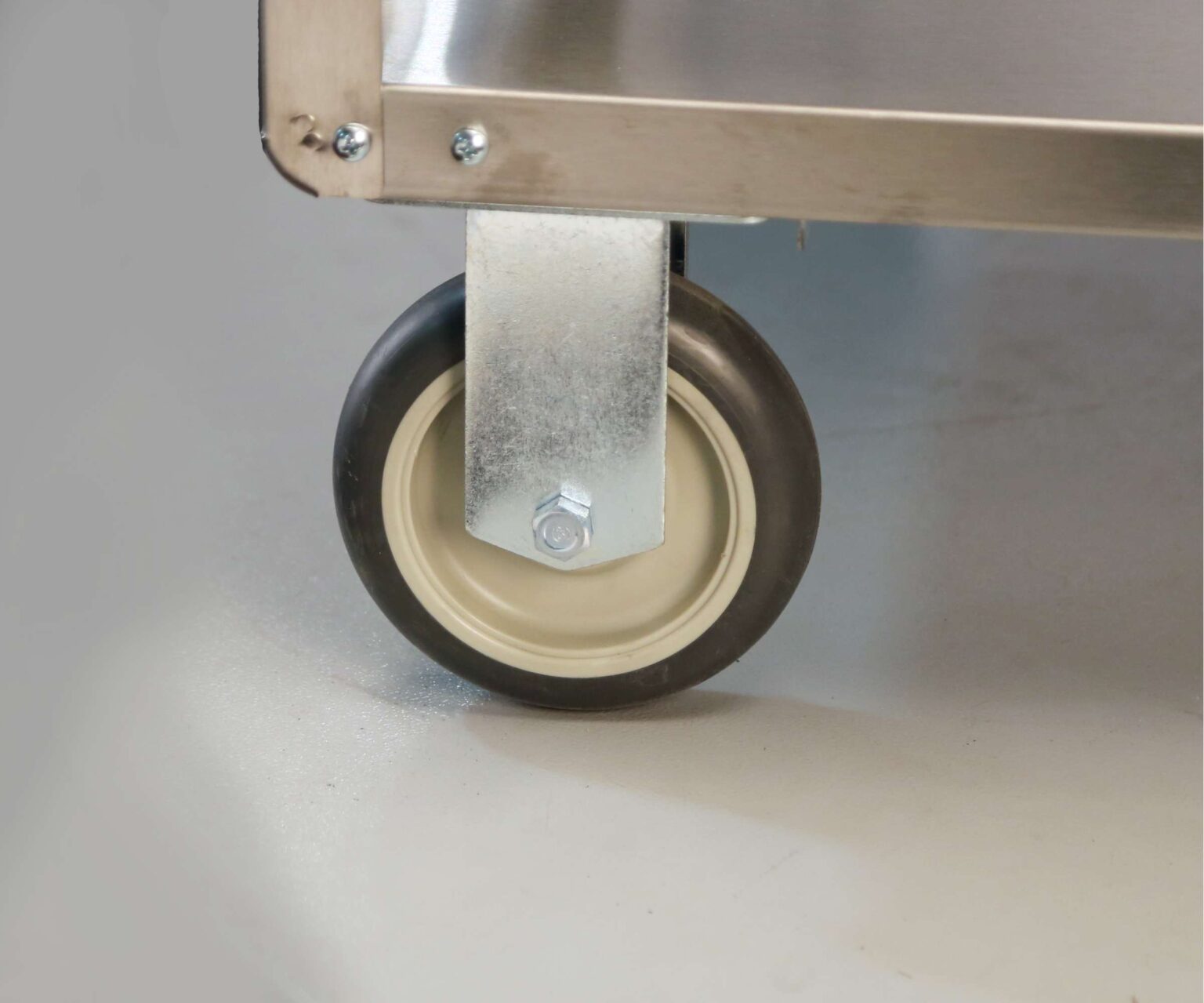 Lakeside 460 Multi-Shelf Cart with Recessed Handle, 4 Shelf: 21" x 50 ...