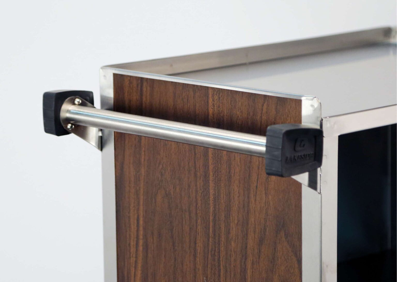 Lakeside 610 Enclosed Bussing Cart, Stainless Steel, 3 Shelf: 15-1/2" x ...
