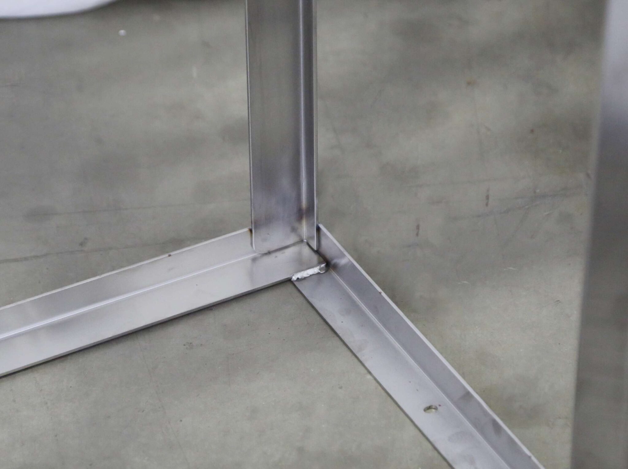 Lakeside 976 Drop-In Tray Dispenser (150-Tray Capacity) - Lakeside ...