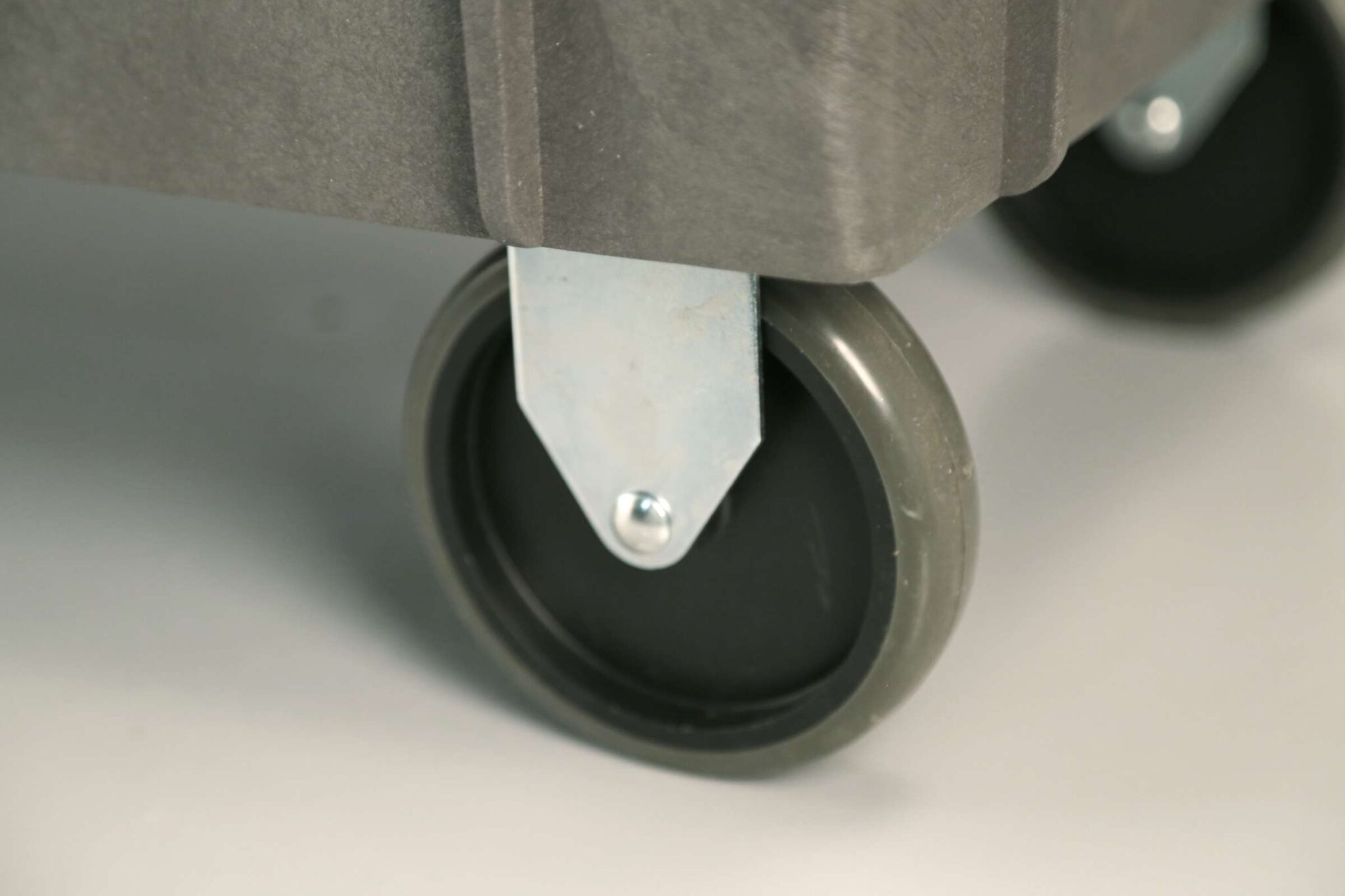 Lakeside 2523 Plastic Utility Cart with Deep Well Shelves, 2 Shelf: 24 ...