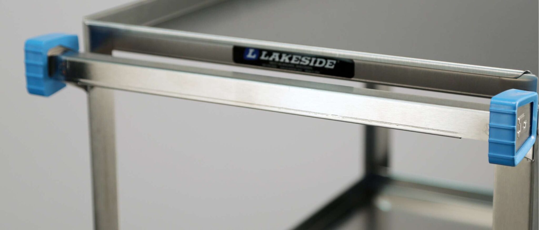 Lakeside 526 Guard Rail Utility Cart, 3 Shelf: 18" x 27", 500-Lb ...